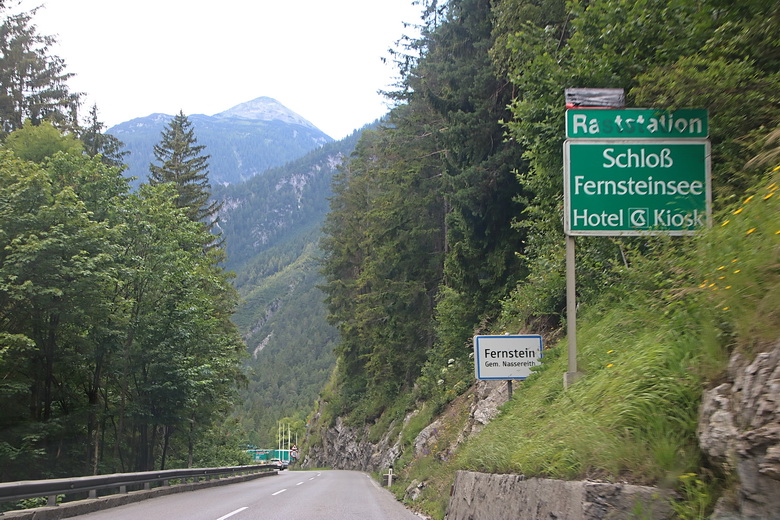 Berge und Pässe der Alpen